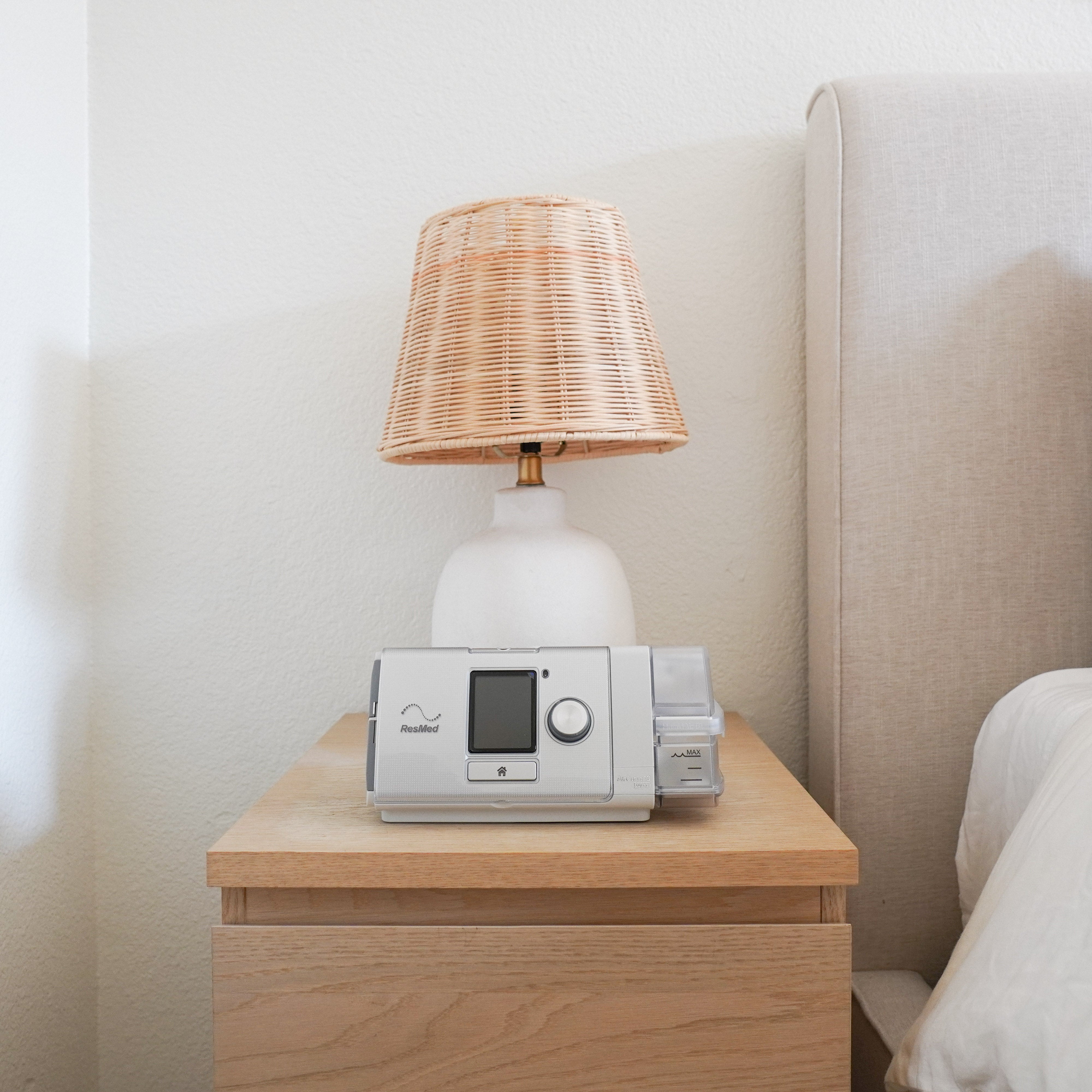 ResMed AirCurve 10 VAuto BiLevel and CPAP Machine | Lofta